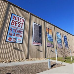 Building Signs - Jim McMichael Signs and Truck Painting